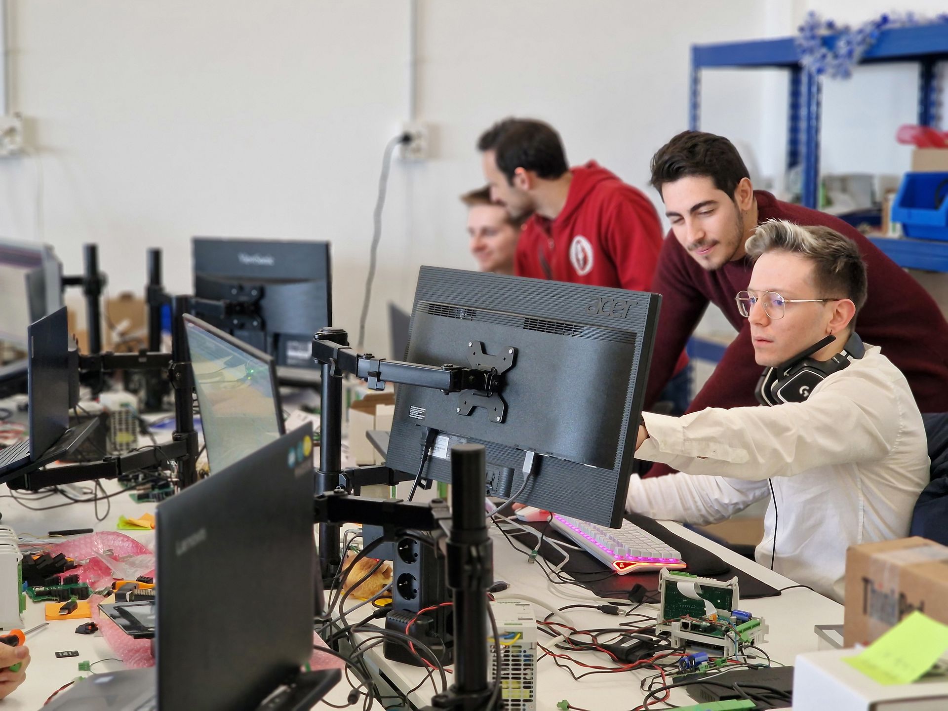 Industrial Shields® Support Team - Ready to give the best answer, asap